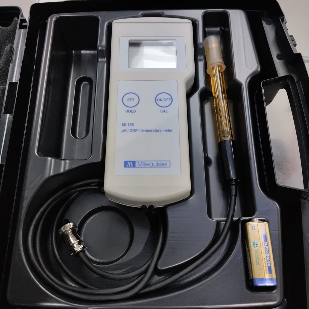 Medidor portátil de PH, ORP y temperatura Mi106 Milwaukee – BIOSAN INGENIERIA S.A.C.